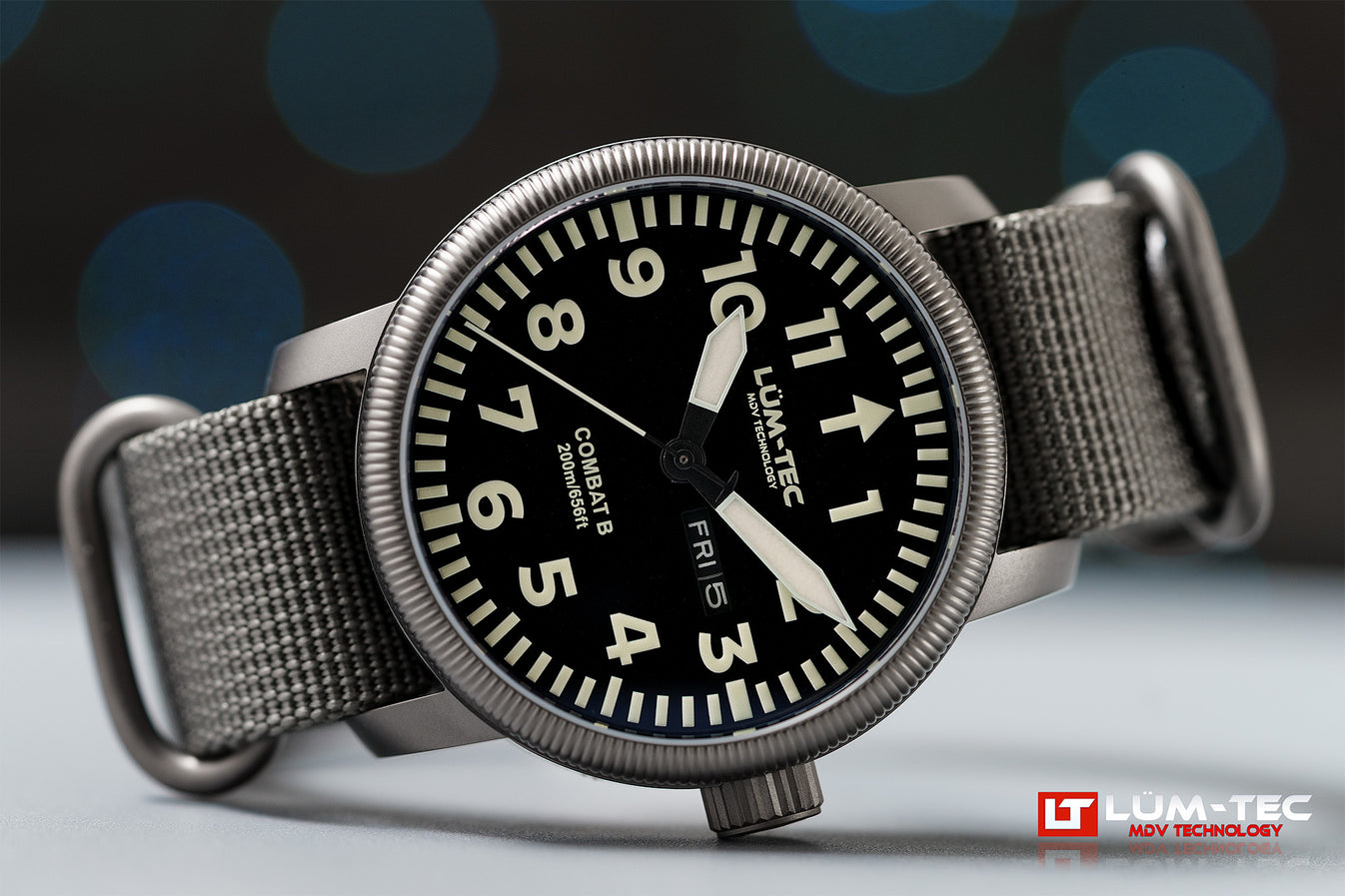 B66 Day Date – LÜM-TEC