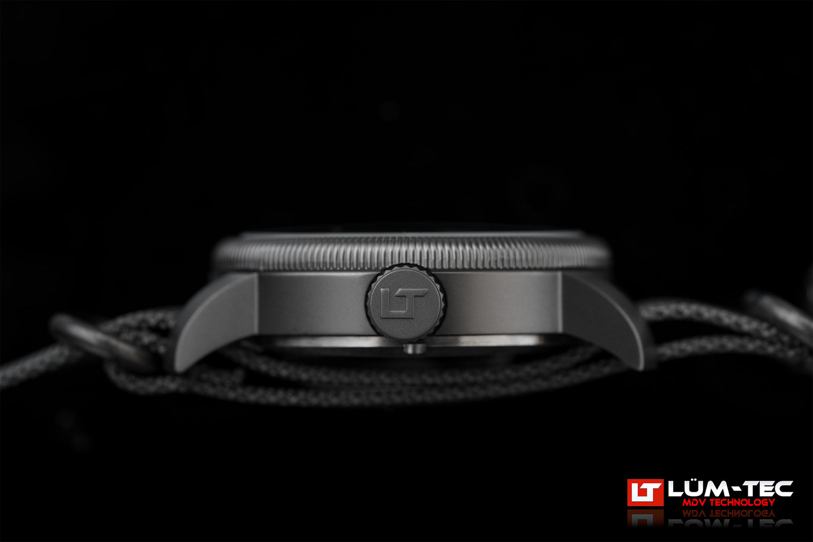 B66 Day Date – LÜM-TEC